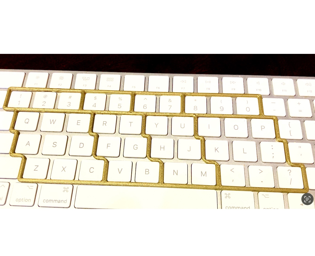 pic 03- Golden Stencil on Apple Magic Keyboard - ViaTyping